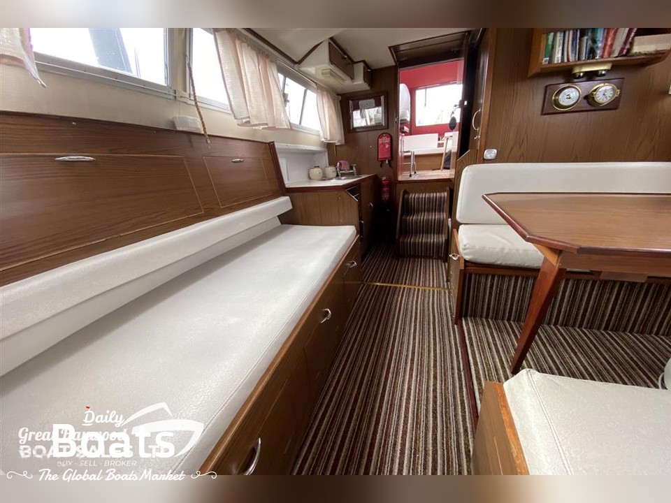 1975 Princess 32 for sale. View price, photos and Buy 1975 Princess 32 ...