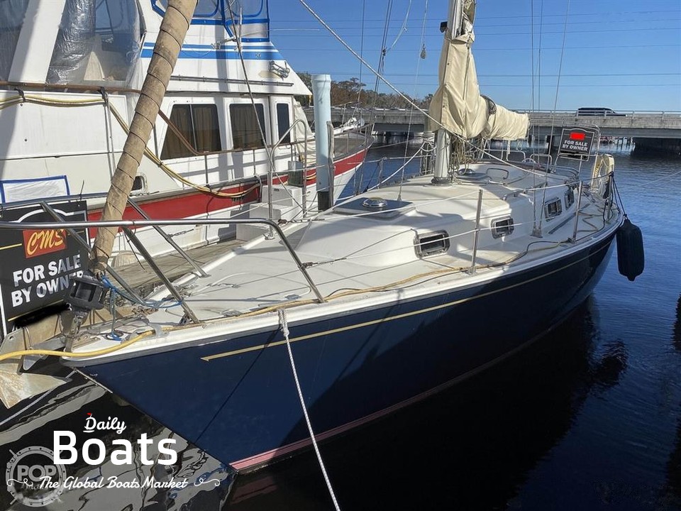 1984 Pearson 33 for sale. View price, photos and Buy 1984 Pearson 33 ...