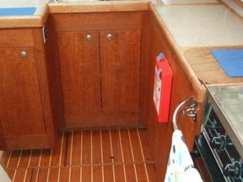 1997 Hunter Legend 376 for sale. View price, photos and Buy 1997 Hunter ...