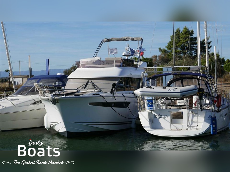 2018 Jeanneau Velasco 43 for sale. View price, photos and Buy 2018 ...