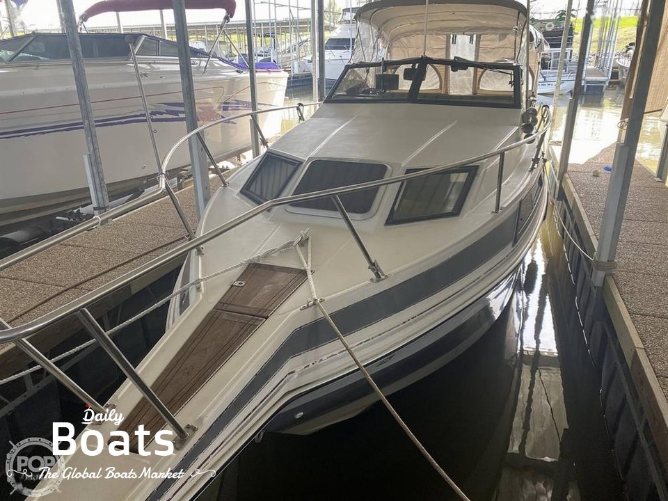 1989 Regal Boats 2550 Xl Ambassador til salg. Se pris, fotos og Købe ...