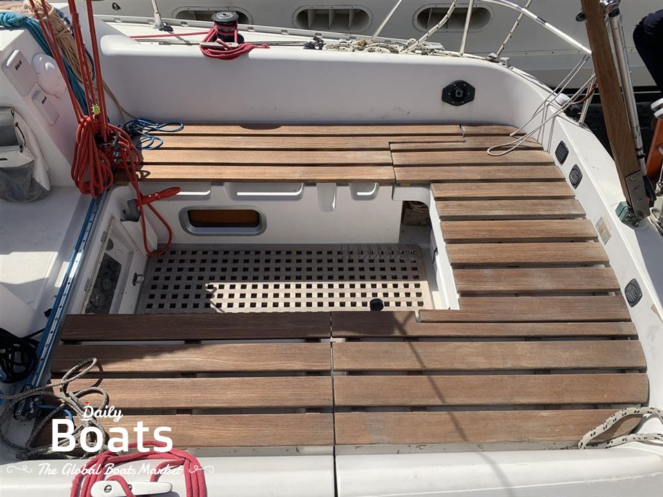 1989 Jeanneau Sun Rise 35 for sale. View price, photos and Buy 1989 ...