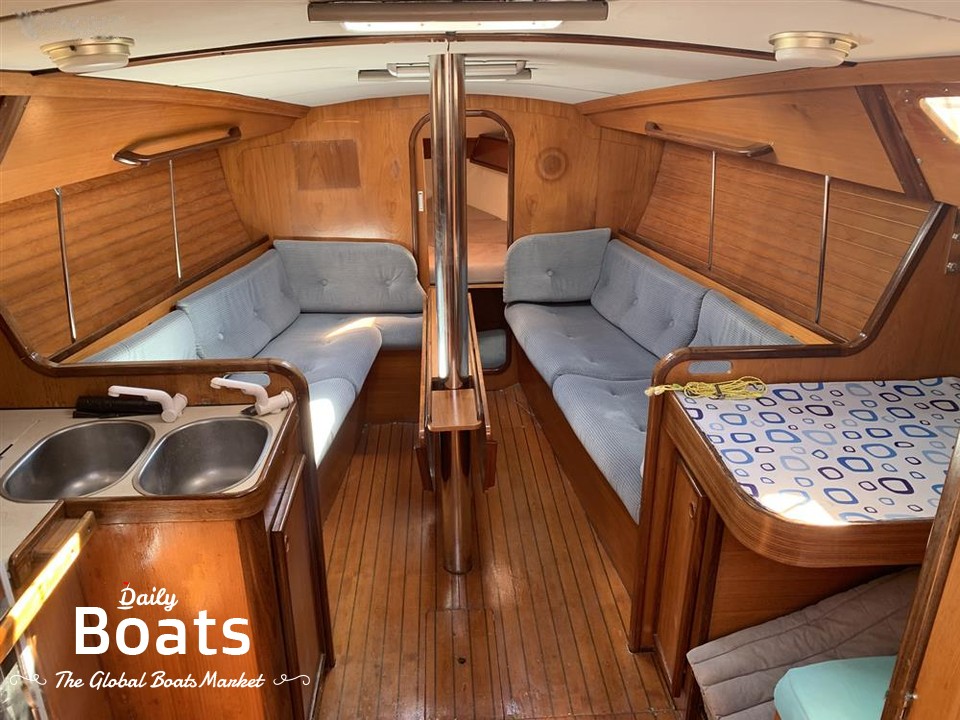 1989 Jeanneau Sun Rise 35 for sale. View price, photos and Buy 1989 ...