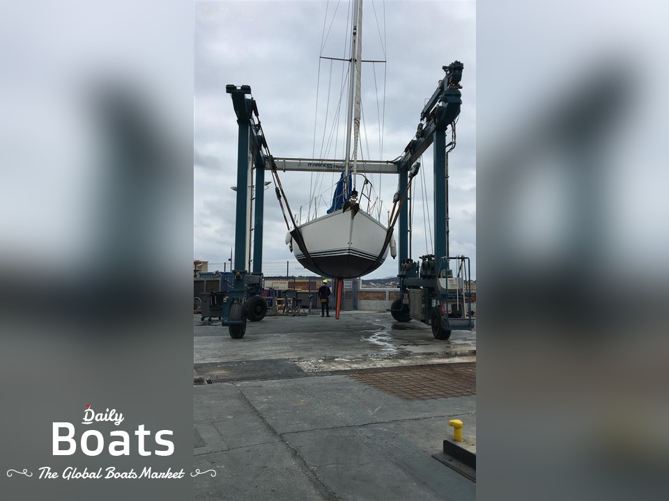 1989 Jeanneau Sun Rise 35 for sale. View price, photos and Buy 1989 ...