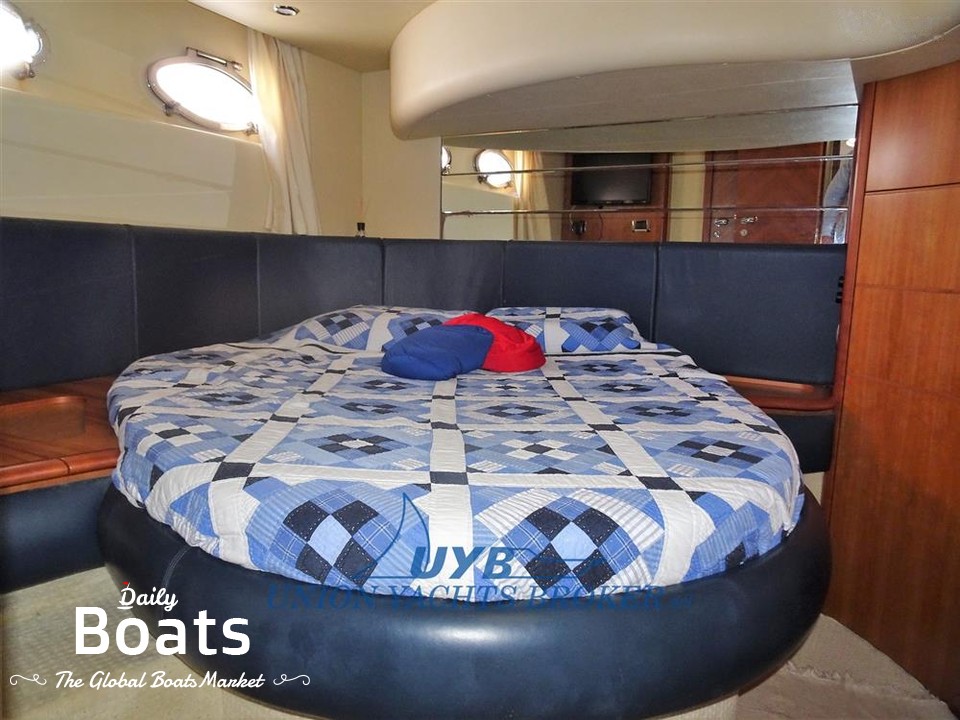 2006 Azimut Yachts 46 Evolution for sale. View price, photos and Buy ...