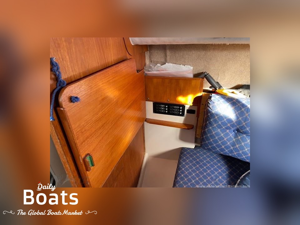 2000 Hunter Ranger 245 for sale. View price, photos and Buy 2000 Hunter ...