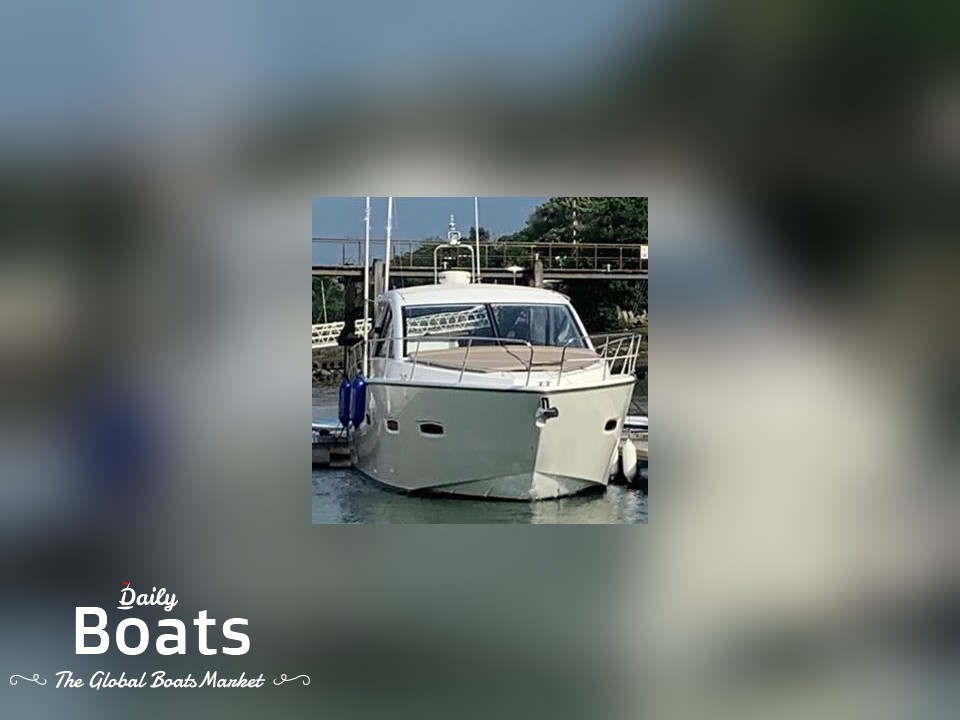 2012 Sealine Sc 35 for sale. View price, photos and Buy 2012 Sealine Sc ...