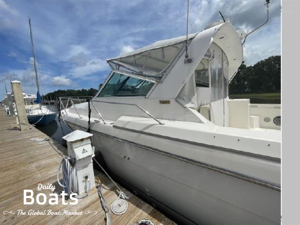 Tiara Yachts 3500 Express for sale. View price, photos and Buy Tiara ...