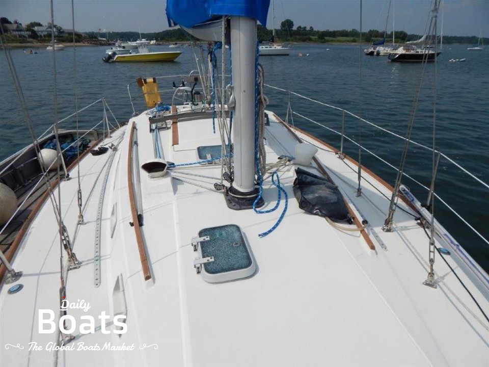 1987 Cal 33 for sale. View price, photos and Buy 1987 Cal 33 #215703