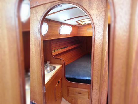 1985 Lippincott 30 for sale. View price, photos and Buy 1985 Lippincott ...