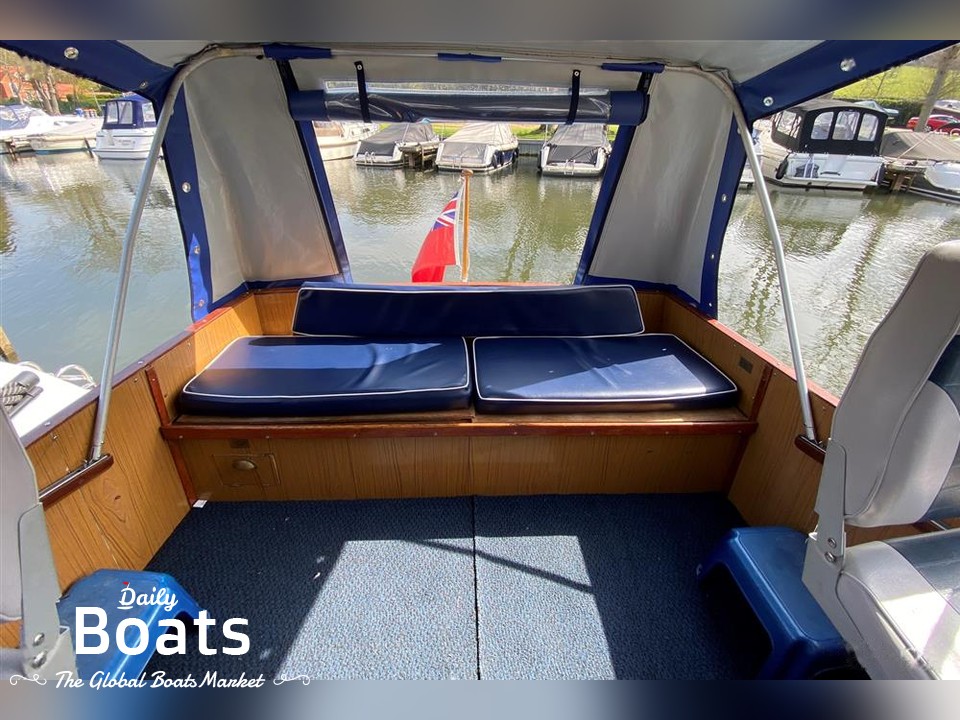 1972 Seamaster 27 for sale. View price, photos and Buy 1972 Seamaster ...