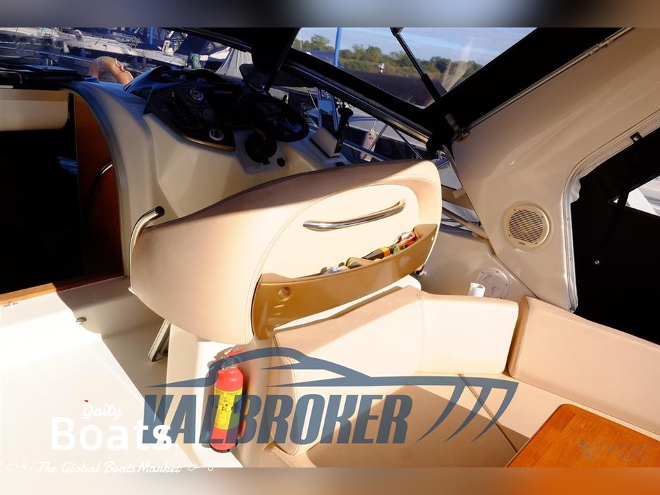 2009 Cranchi 29 Zaffiro for sale. View price, photos and Buy 2009 ...