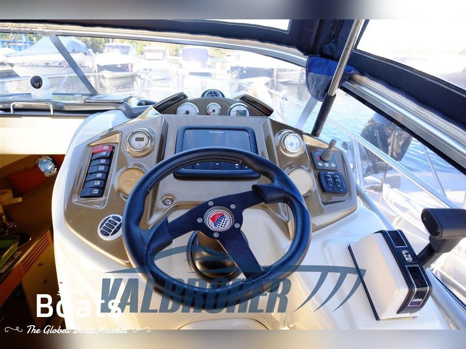 2009 Cranchi 29 Zaffiro for sale. View price, photos and Buy 2009 ...