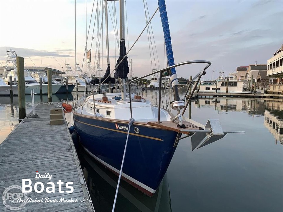 1976 Endeavour 37 for sale. View price, photos and Buy 1976 Endeavour ...