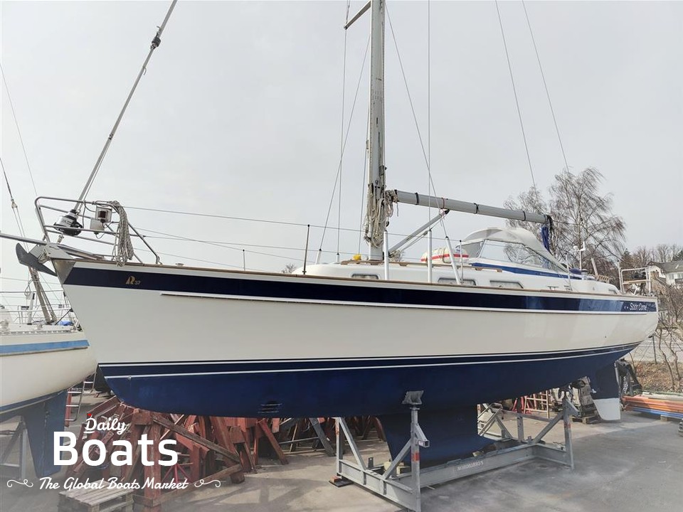 2004 Hallberg Rassy 37 for sale. View price, photos and Buy 2004 ...