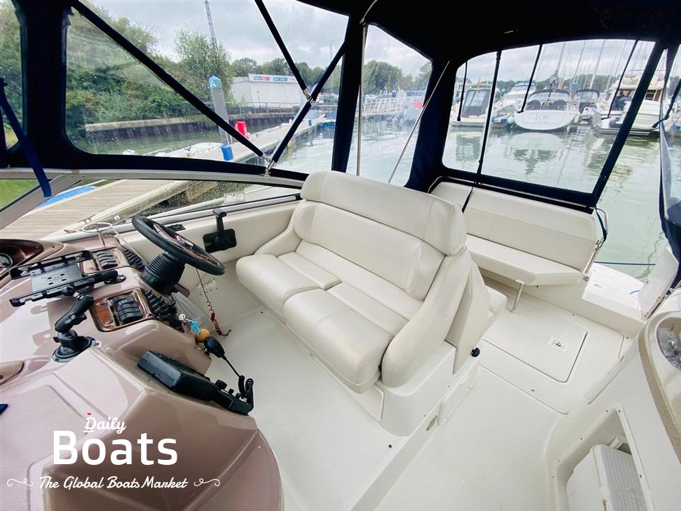 2002 Regal Boats 2665 Commodore for sale. View price, photos and Buy ...