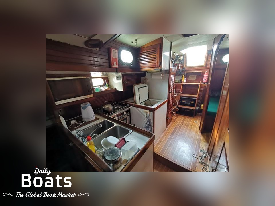 1984 Reliance 44 for sale. View price, photos and Buy 1984 Reliance 44 ...