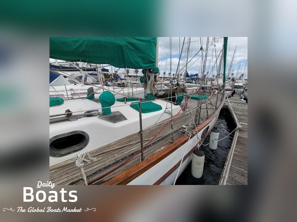 1984 Reliance 44 for sale. View price, photos and Buy 1984 Reliance 44 ...
