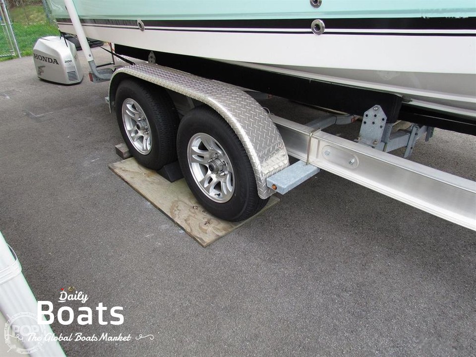 2004 Robalo R225 for sale. View price, photos and Buy 2004 Robalo R225 ...