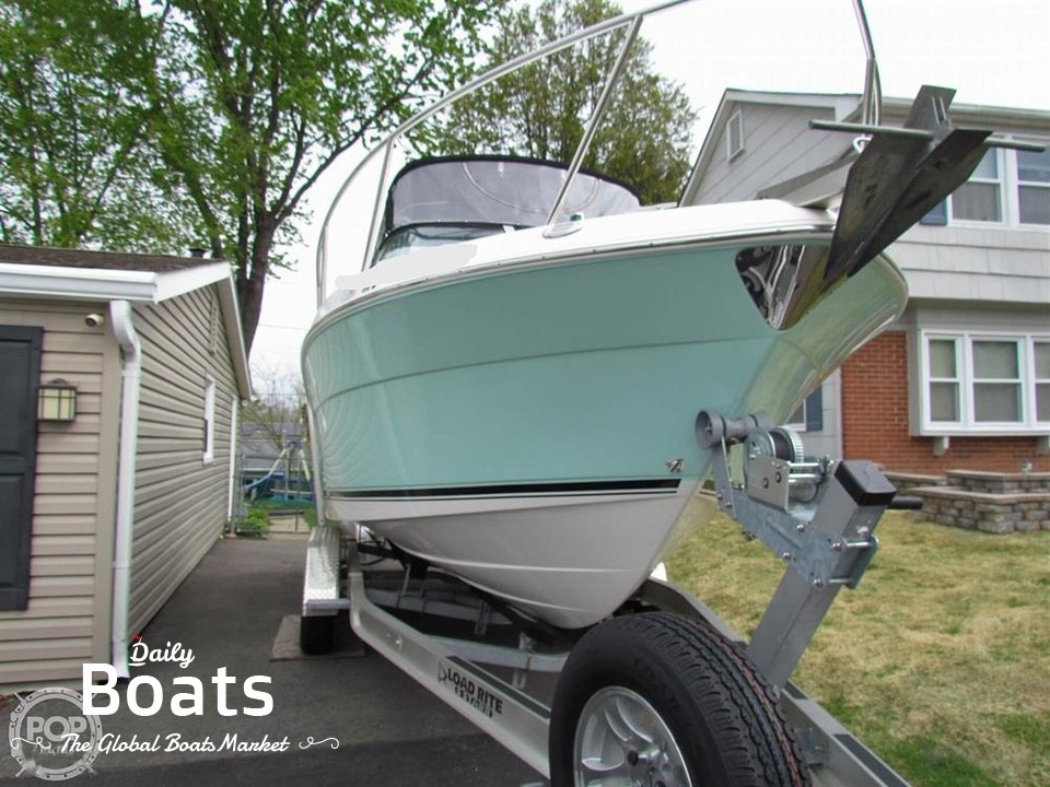 2004 Robalo R225 for sale. View price, photos and Buy 2004 Robalo R225 ...