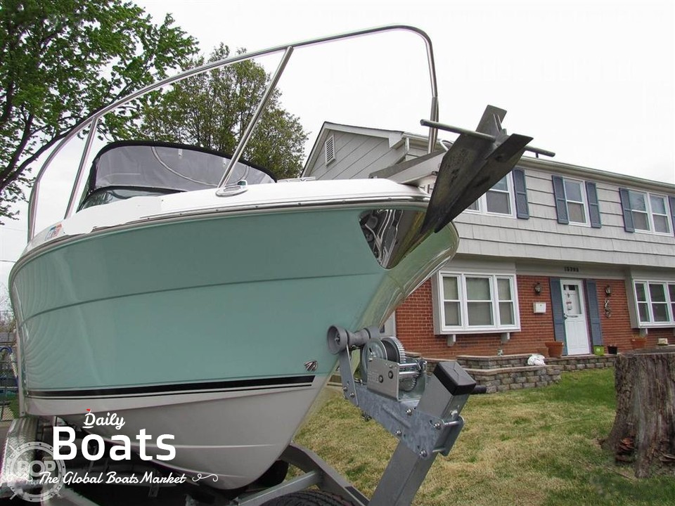 2004 Robalo R225 for sale. View price, photos and Buy 2004 Robalo R225 ...