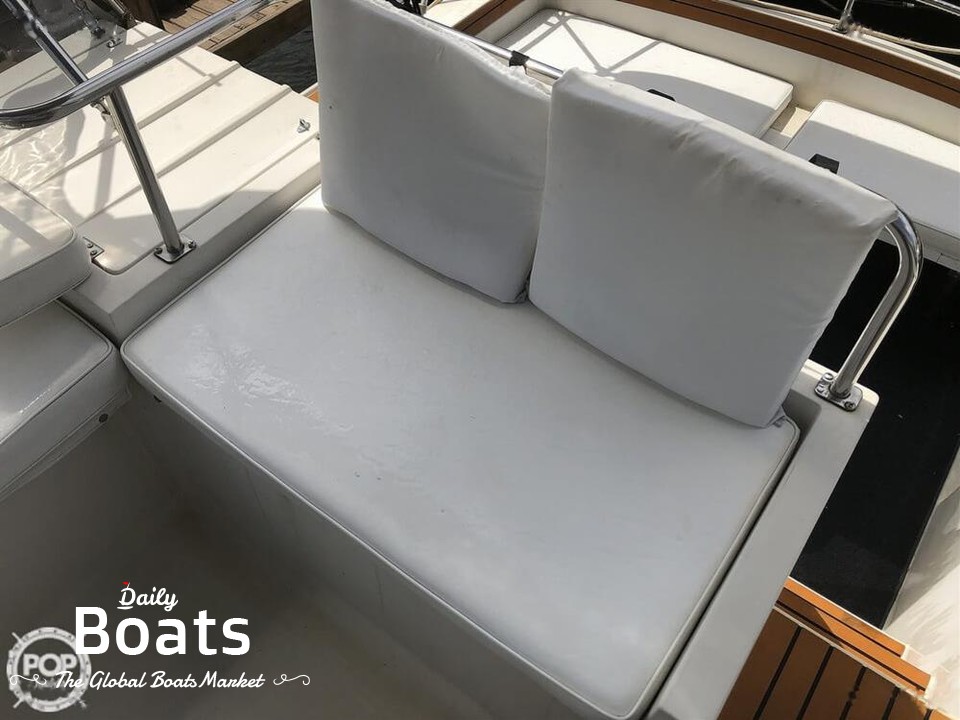 1985 Silverton 29 for sale. View price, photos and Buy 1985 Silverton ...