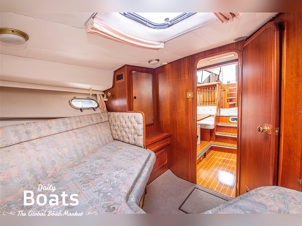 1989 Broom Ocean 40 for sale. View price, photos and Buy 1989 Broom ...