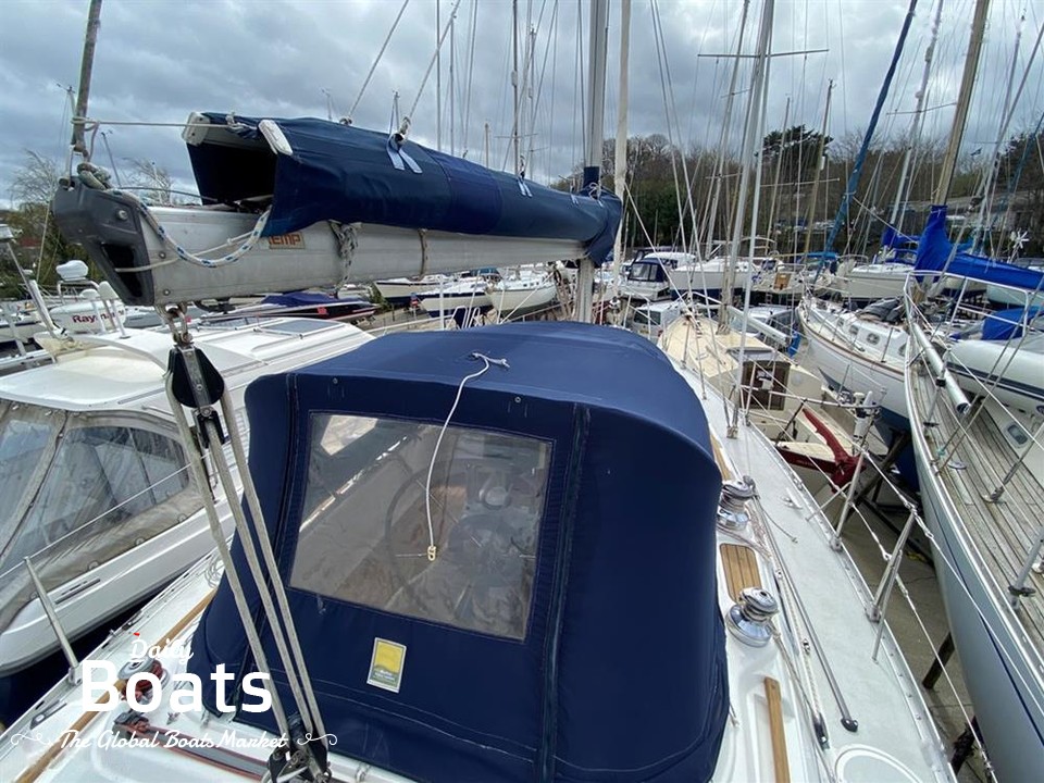 1995 Moody 35 for sale. View price, photos and Buy 1995 Moody 35 #216967