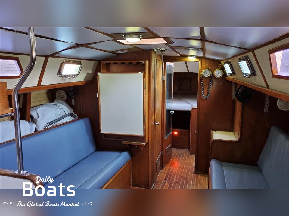 1978 Valiant 37 Esprit for sale. View price, photos and Buy 1978 ...