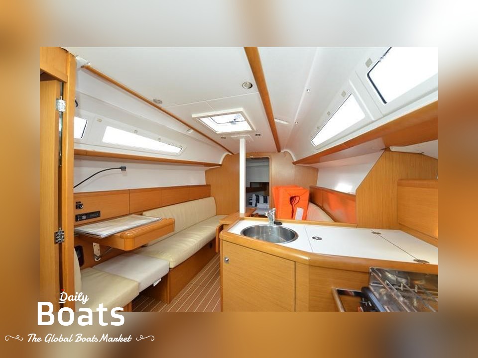 2011 Jeanneau Sun Odyssey 33I for sale. View price, photos and Buy 2011 ...