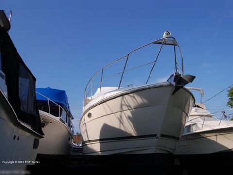 2005 Cruisers Yachts 405 Motor for sale. View price, photos and Buy ...