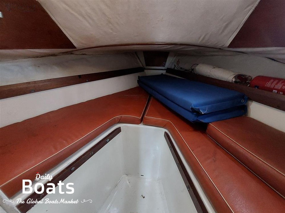 1973 Westerly Centaur 27 for sale. View price, photos and Buy 1973 ...