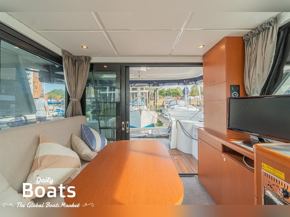 2017 Bénéteau Boats Swift Trawler 30 for sale. View price, photos and ...