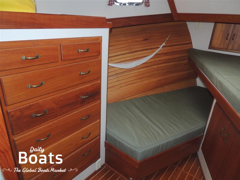 1990 Holland 38 Flybridge for sale. View price, photos and Buy 1990 ...