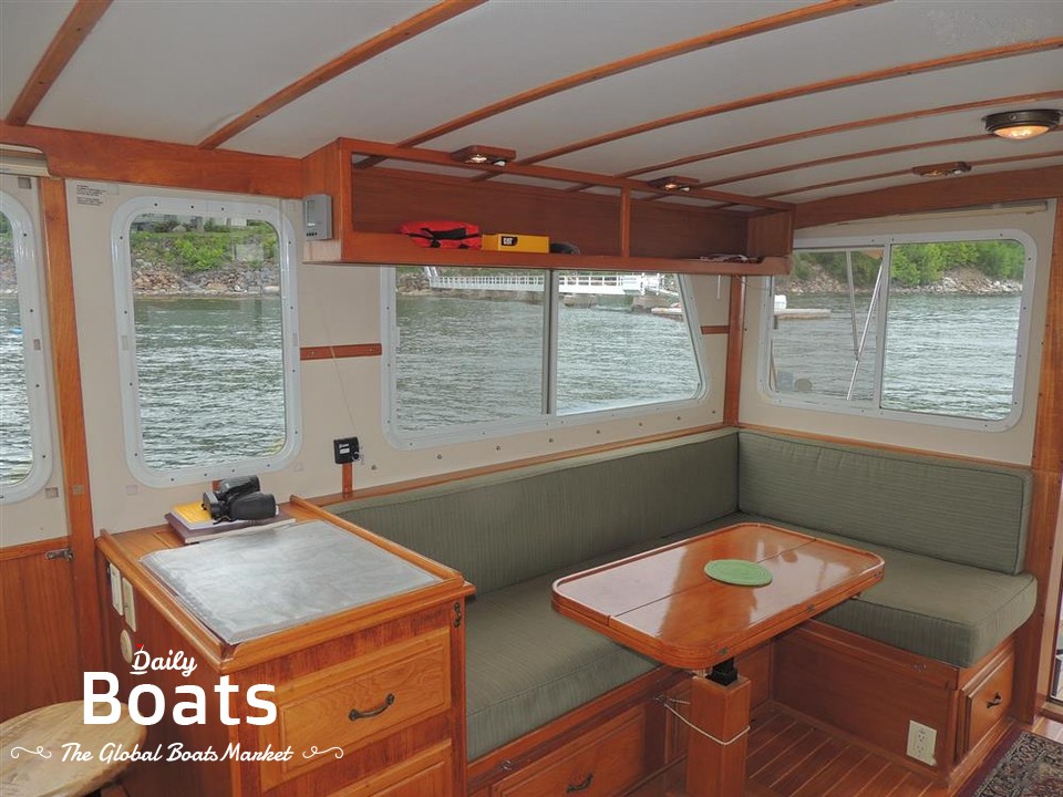 1990 Holland 38 Flybridge for sale. View price, photos and Buy 1990 ...