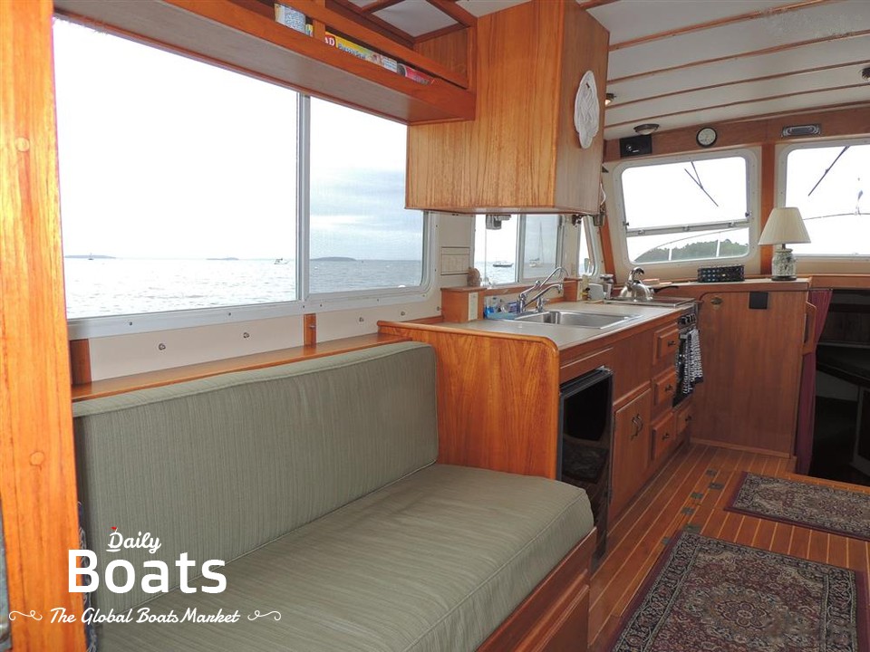 1990 Holland 38 Flybridge for sale. View price, photos and Buy 1990 ...