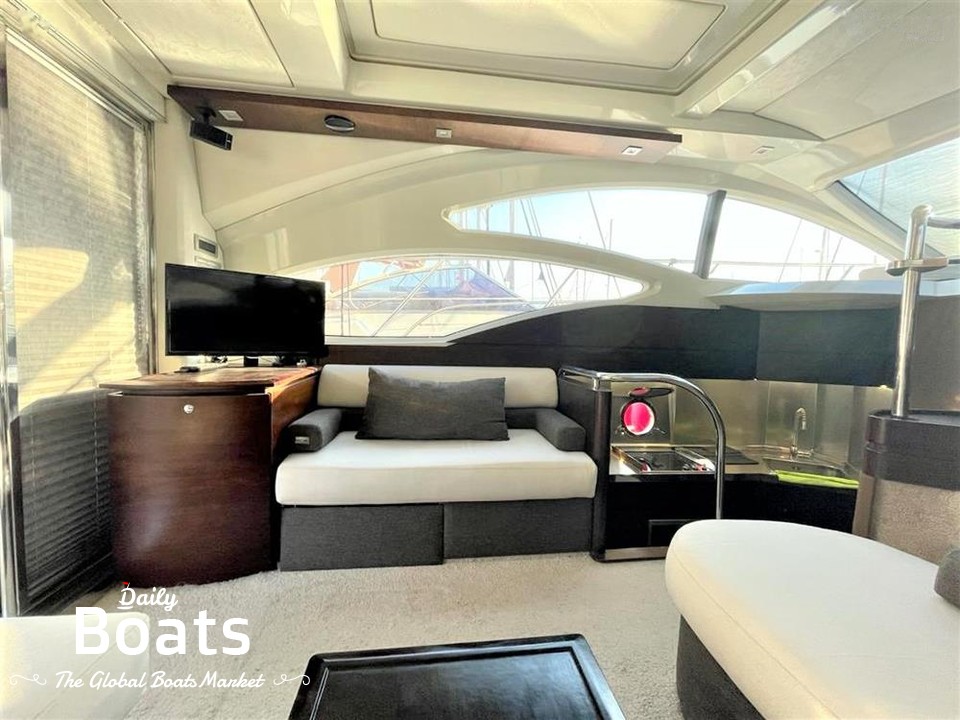 2007 Azimut Yachts 43S for sale. View price, photos and Buy 2007 Azimut ...