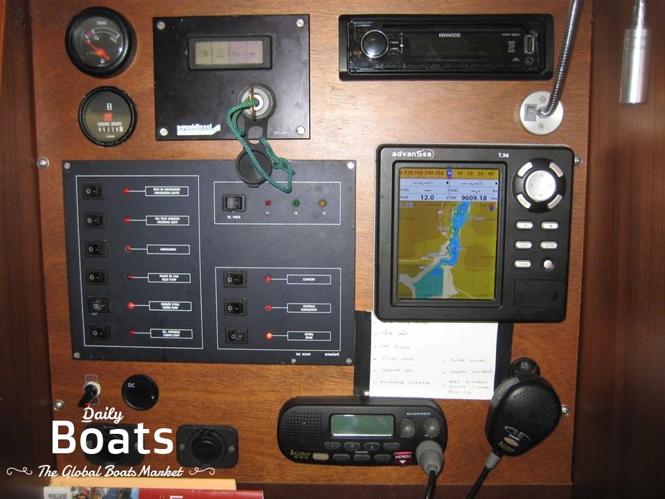 1999 Bénéteau Boats Oceanis 311 for sale. View price, photos and Buy ...