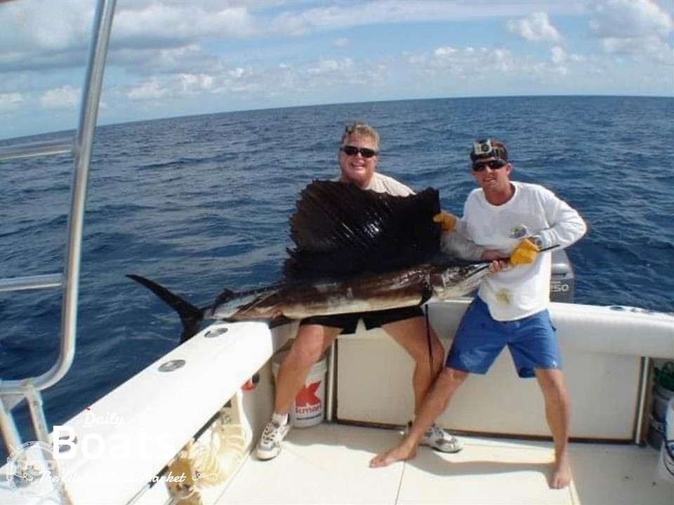 1983 Phoenix 27 for sale. View price, photos and Buy 1983 Phoenix 27 ...