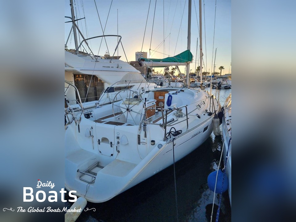 2021 Bénéteau Boats Oceanis 381 for sale. View price, photos and Buy ...