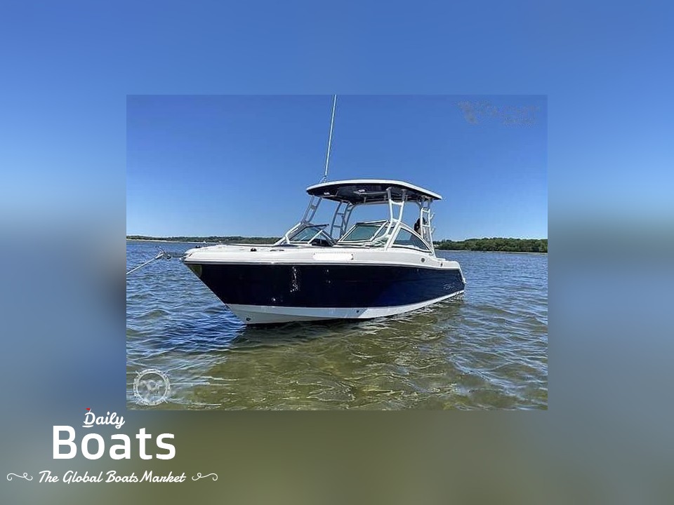 2018 Robalo R247 for sale. View price, photos and Buy 2018 Robalo R247 ...