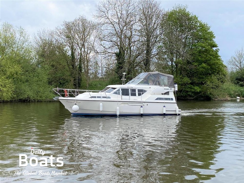 1995 Broom 34 Ocean for sale. View price, photos and Buy 1995 Broom 34 ...