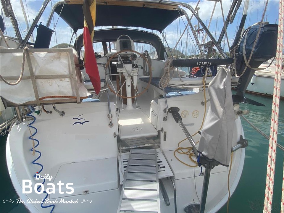 2004 Hunter 44 Ds for sale. View price, photos and Buy 2004 Hunter 44 ...
