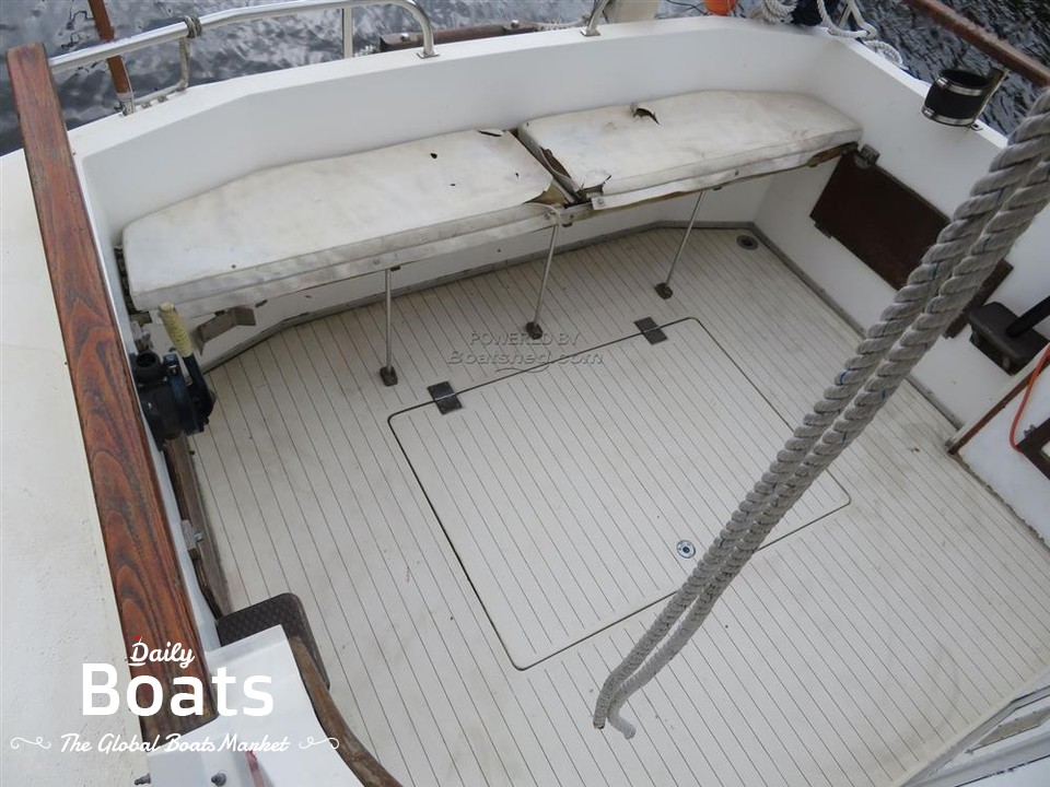 1976 Princess 33 for sale. View price, photos and Buy 1976 Princess 33 ...