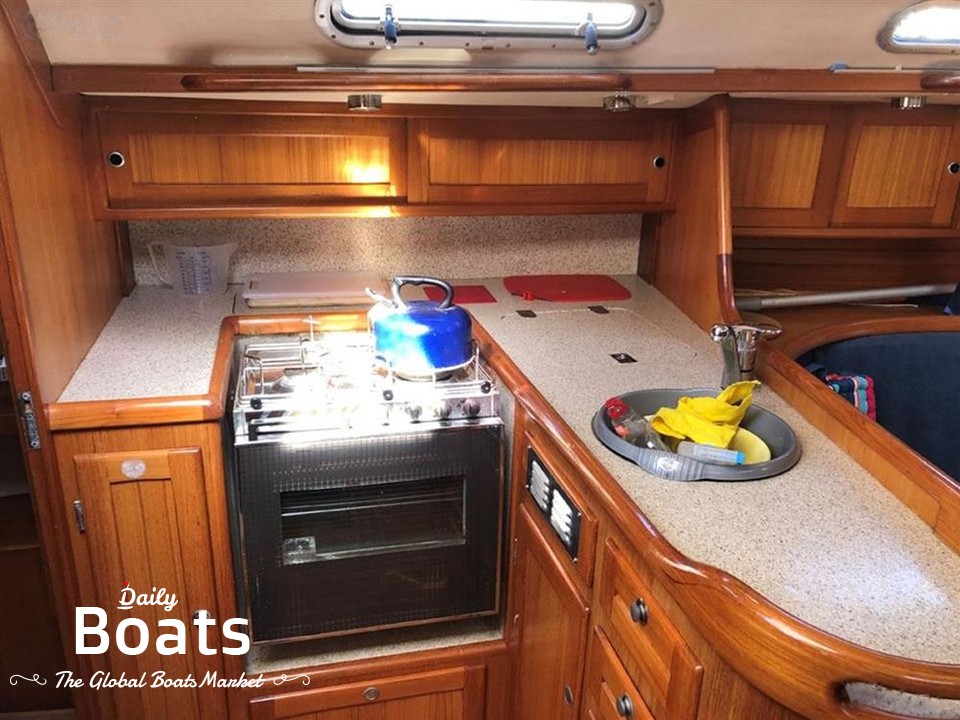 2002 Dynamic 37 for sale. View price, photos and Buy 2002 Dynamic 37 ...