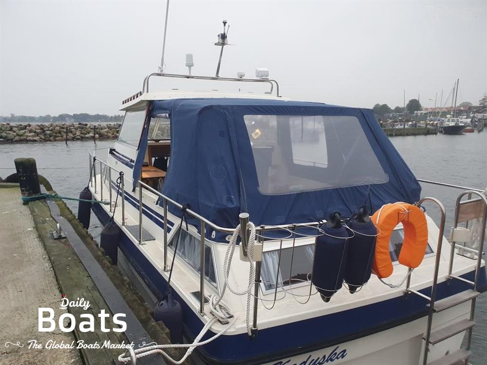 1982 Commander Boats 31 for sale. View price, photos and Buy 1982 ...