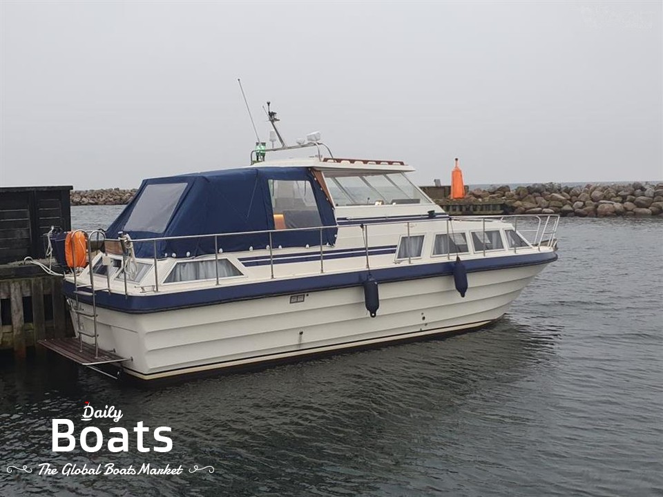 1982 Commander Boats 31 for sale. View price, photos and Buy 1982 ...