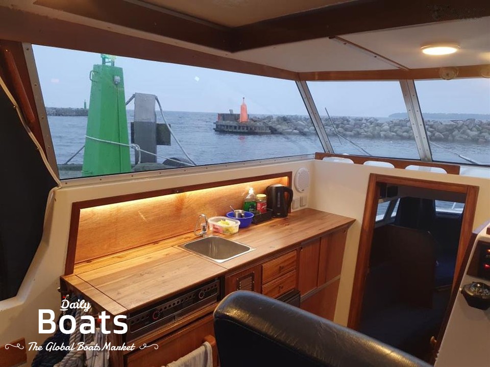 1982 Commander Boats 31 for sale. View price, photos and Buy 1982 ...