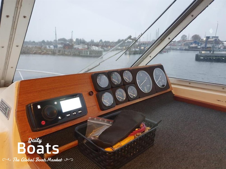 1982 Commander Boats 31 for sale. View price, photos and Buy 1982 ...