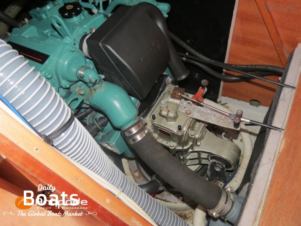 2011 J Boats J97 for sale. View price, photos and Buy 2011 J Boats J97 ...